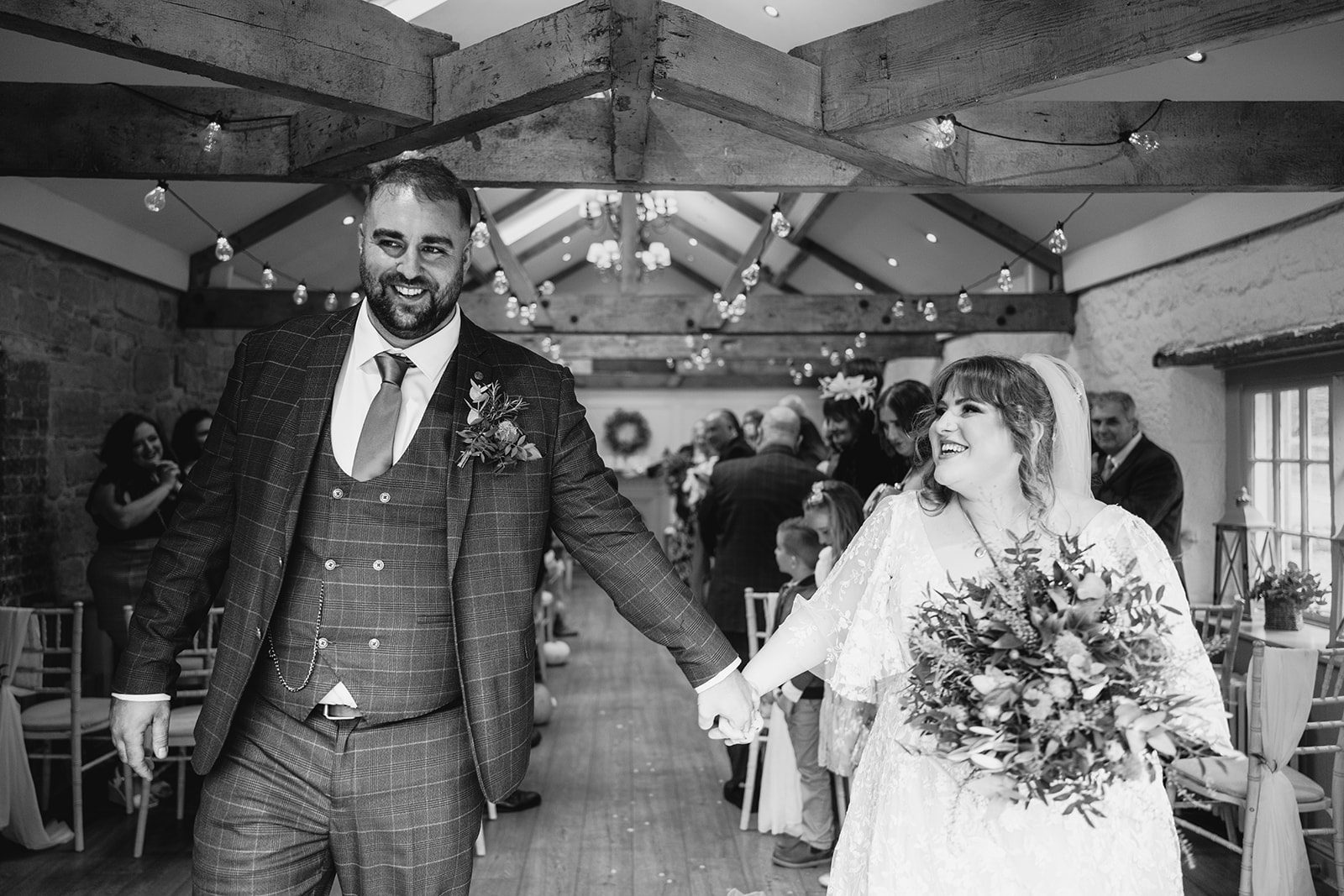 Beth & Matthew - Never Ending Stories Photography